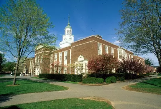 洛克菲勒去世，揭开美国最显赫家族的教育观！ - 教育快报 - 里兰教育 - 跨国青少年精英教育平台